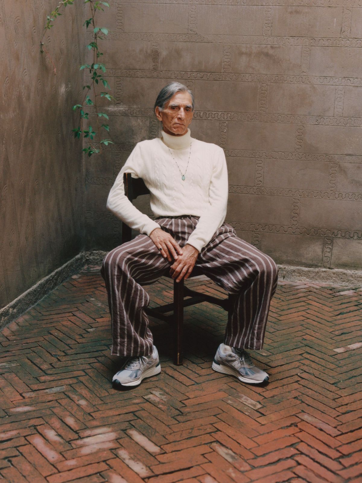 New Balance updates an iconic model with a 'la dolce vita' spirit ...